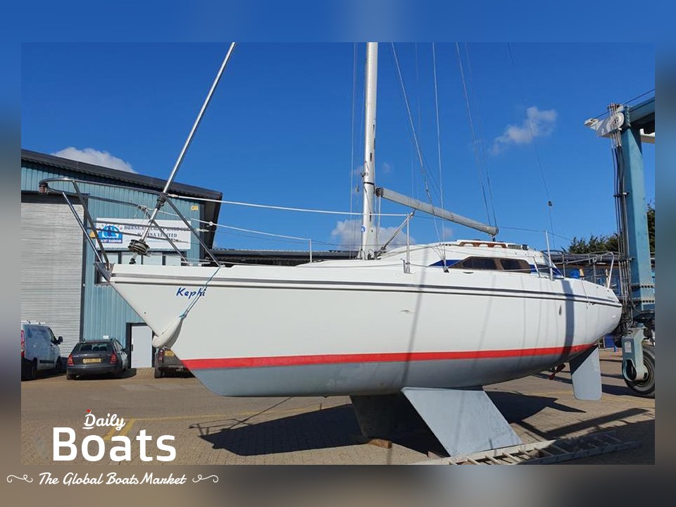 1989 Hunter Horizon 27 for sale. View price, photos and Buy 1989 Hunter ...