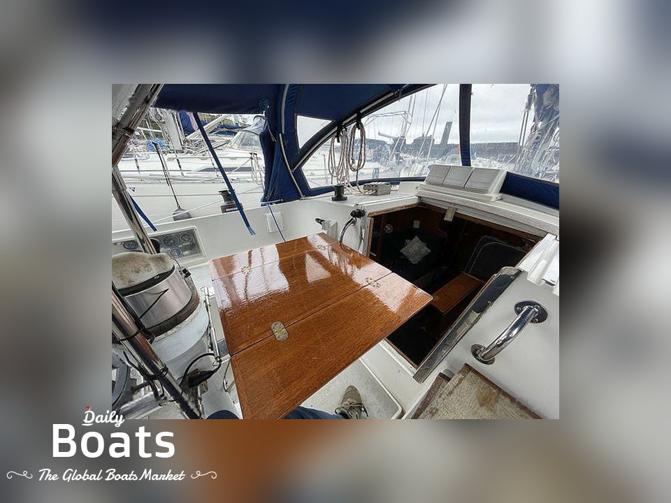 1983 Moody 333 for sale. View price, photos and Buy 1983 Moody 333 #401119