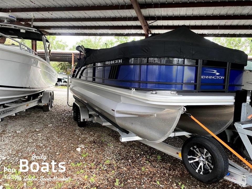 2022 Bennington Marine 2300 Lsb for sale. View price, photos and Buy ...