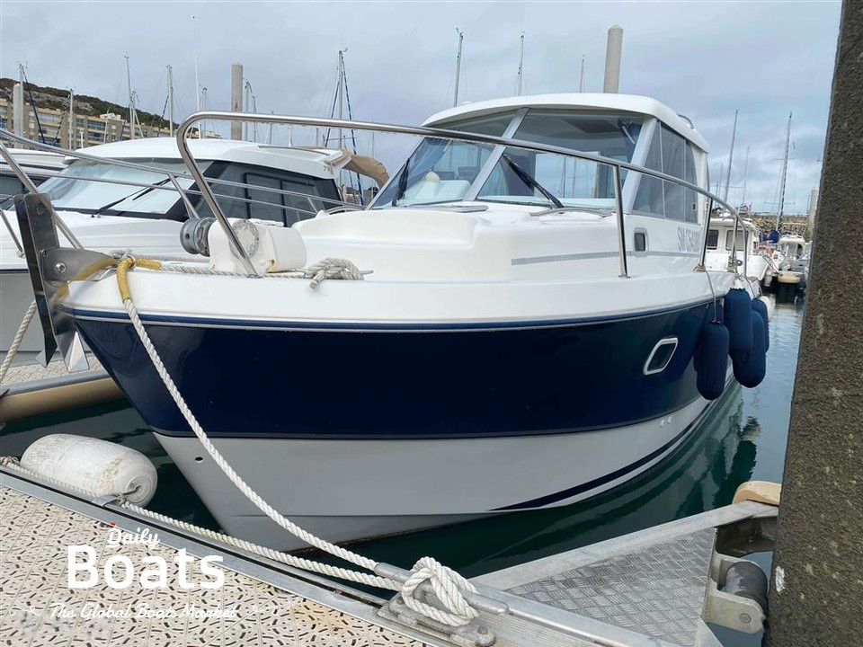 2005 Bénéteau Boats Antares 760 for sale. View price, photos and Buy ...