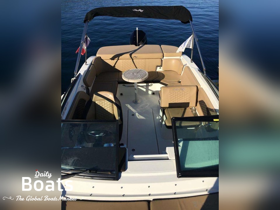 2019 Sea Ray Boats 230 Sun Sport for sale. View price, photos and Buy ...