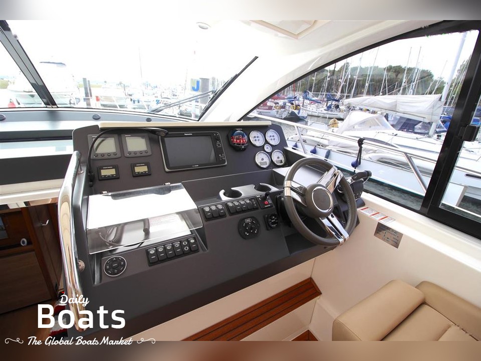 2011 Sealine Sc42 for sale. View price, photos and Buy 2011 Sealine ...