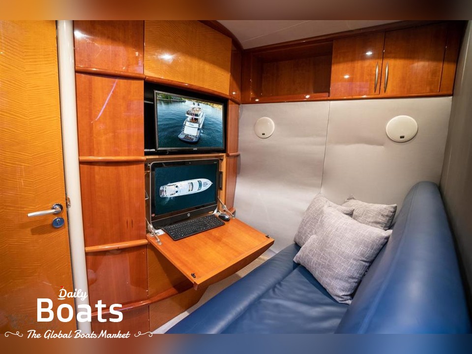 2006 Lazzara Yachts 74 for sale. View price, photos and Buy 2006 ...