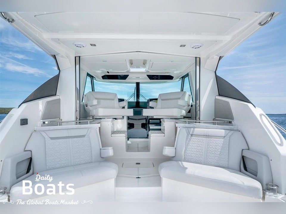 2023 Tiara Yachts 4300 Le for sale. View price, photos and Buy 2023 ...