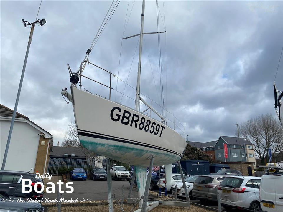 2000 J Boats J105 for sale. View price, photos and Buy 2000 J Boats ...