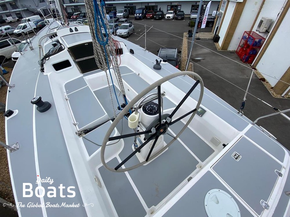 2000 J Boats J105 for sale. View price, photos and Buy 2000 J Boats ...