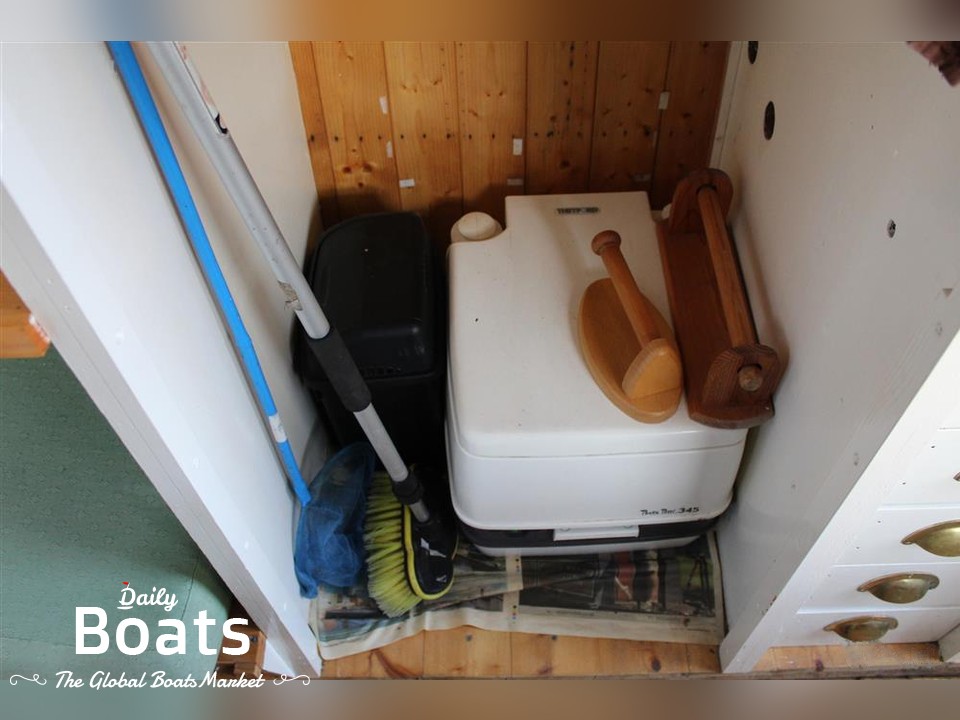 1987 Springer 22A?? Water Bug Narrowboat for sale. View price, photos ...