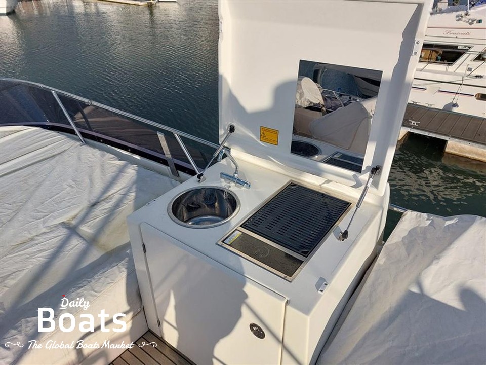 2021 Prestige Yachts 460 for sale. View price, photos and Buy 2021 ...