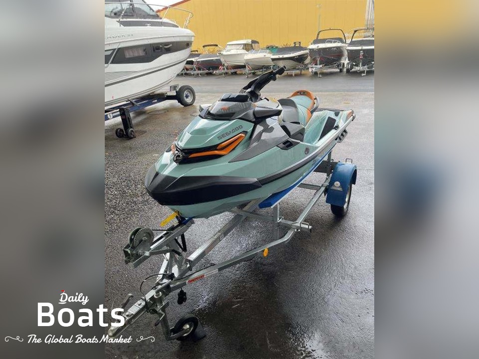 2022 Sea-Doo 230 Wake for sale. View price, photos and Buy 2022 Sea-Doo ...