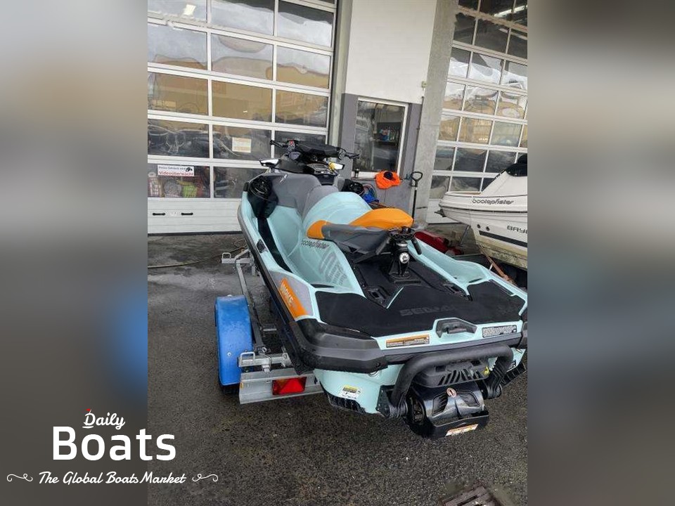 2022 Sea-Doo 230 Wake for sale. View price, photos and Buy 2022 Sea-Doo ...