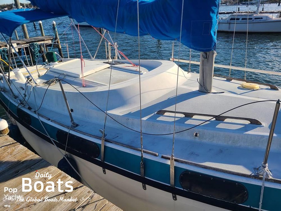 1976 Morgan Out Island 28 for sale. View price, photos and Buy 1976 ...
