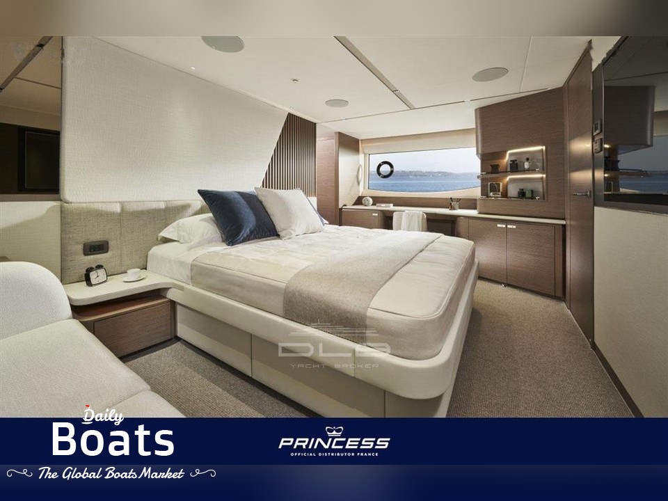 2021 Princess Y72 for sale. View price, photos and Buy 2021 Princess ...