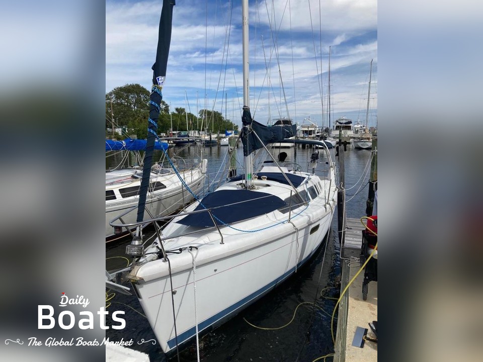 1999 Hunter 340 for sale. View price, photos and Buy 1999 Hunter 340 ...