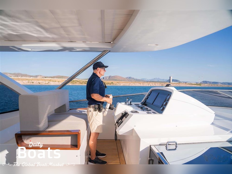 2018 Azimut Yachts Grande 35M for sale. View price, photos and Buy 2018 ...