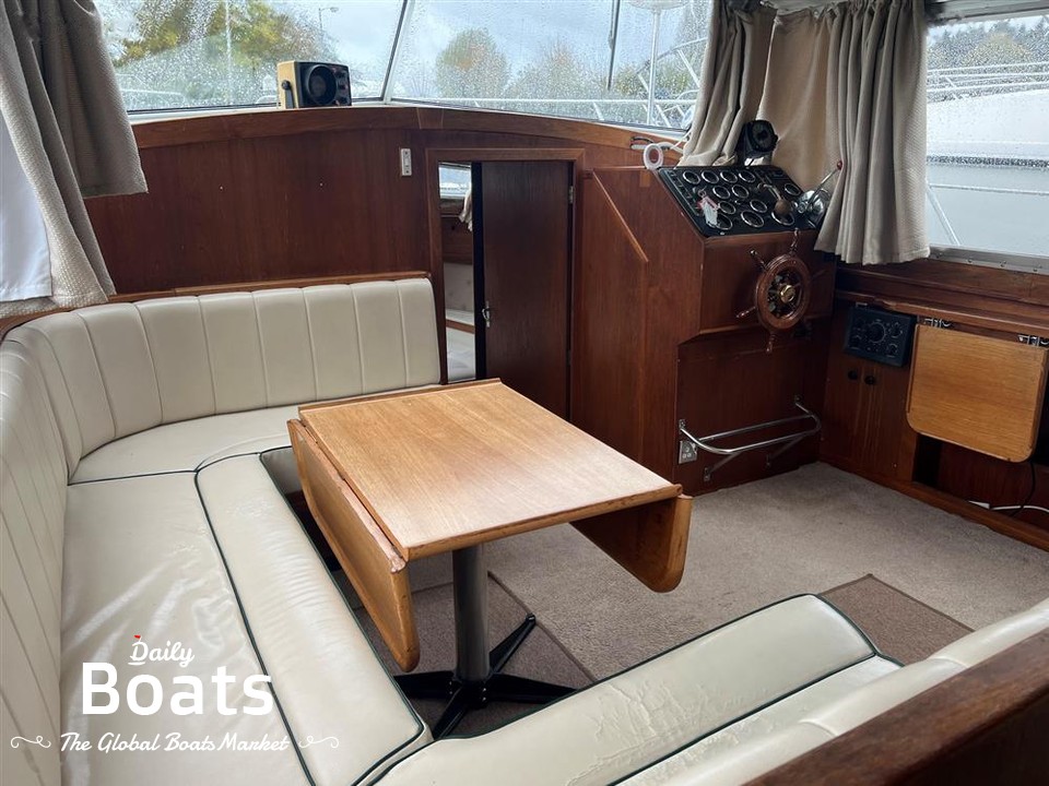 1976 Broom Ocean 37 for sale. View price, photos and Buy 1976 Broom ...