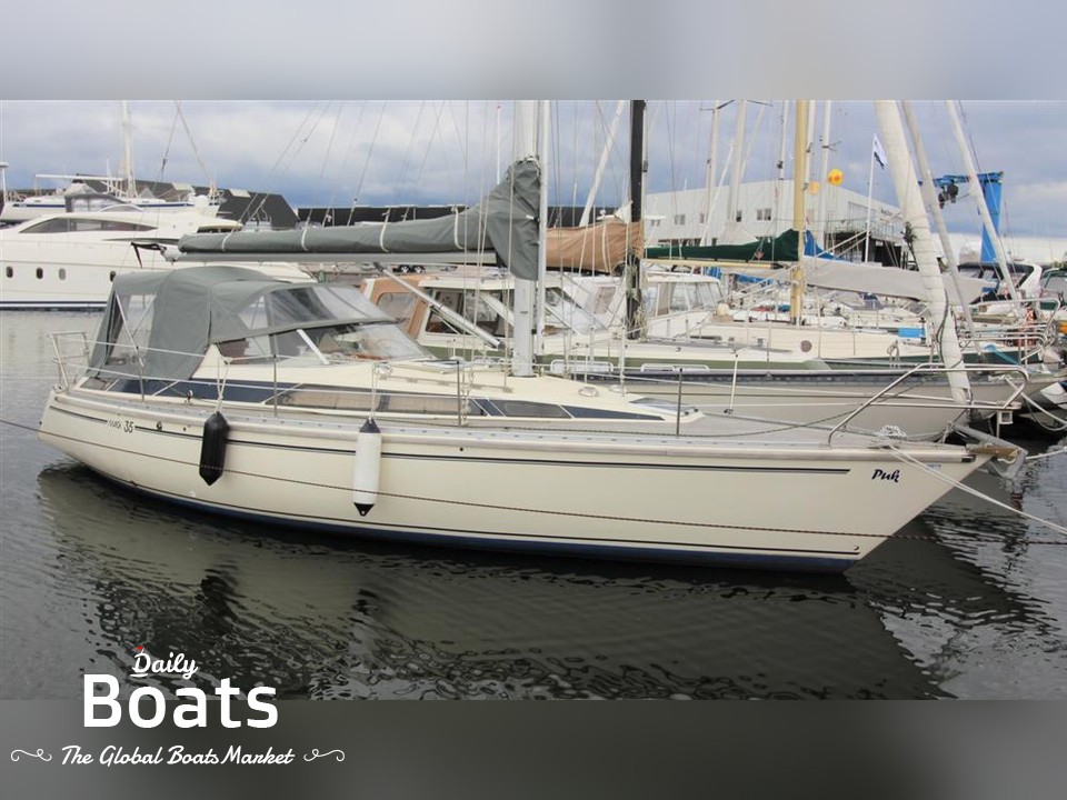 1990 Maxi Yachts 35 for sale. View price, photos and Buy 1990 Maxi ...