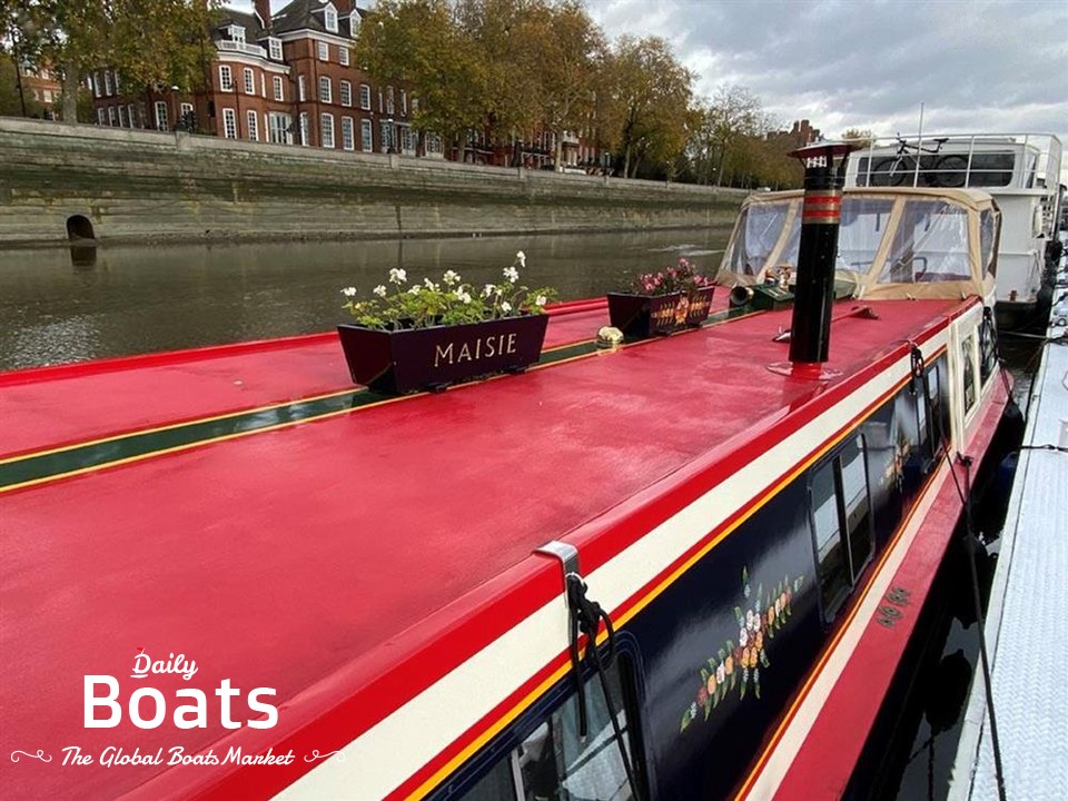 1990 CUSTOM Wide Beam Canal Barge for sale. View price, photos and Buy ...