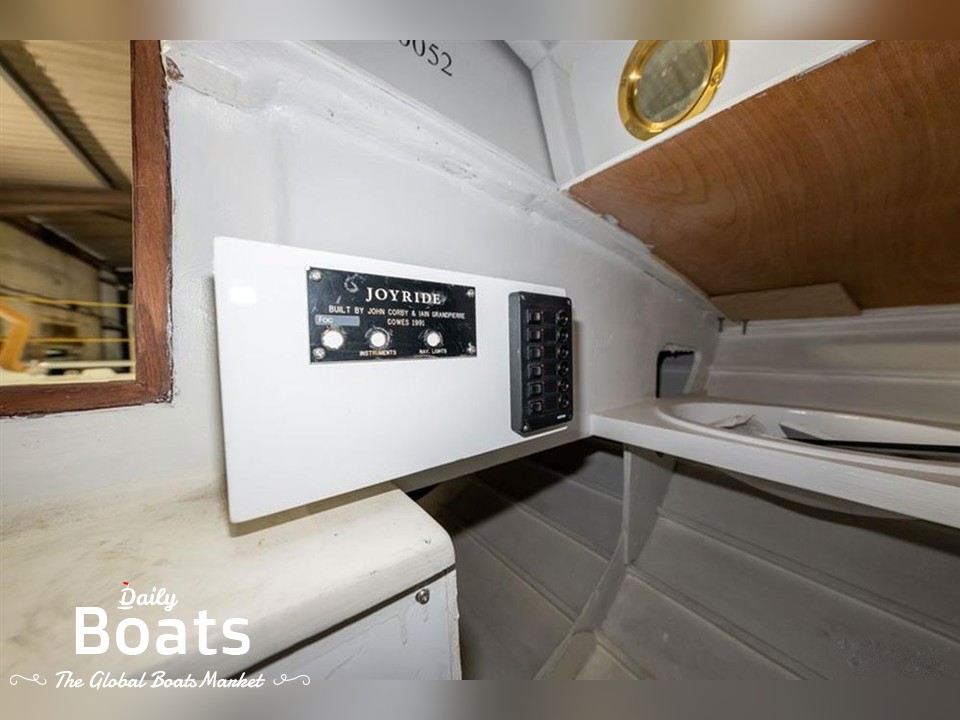 1991 Corby 35 for sale. View price, photos and Buy 1991 Corby 35 #403926