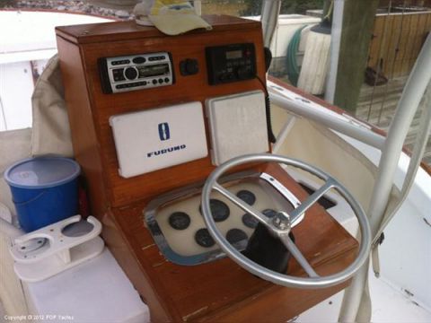 1992 Carolina Custom 28 for sale. View price, photos and Buy 1992 ...