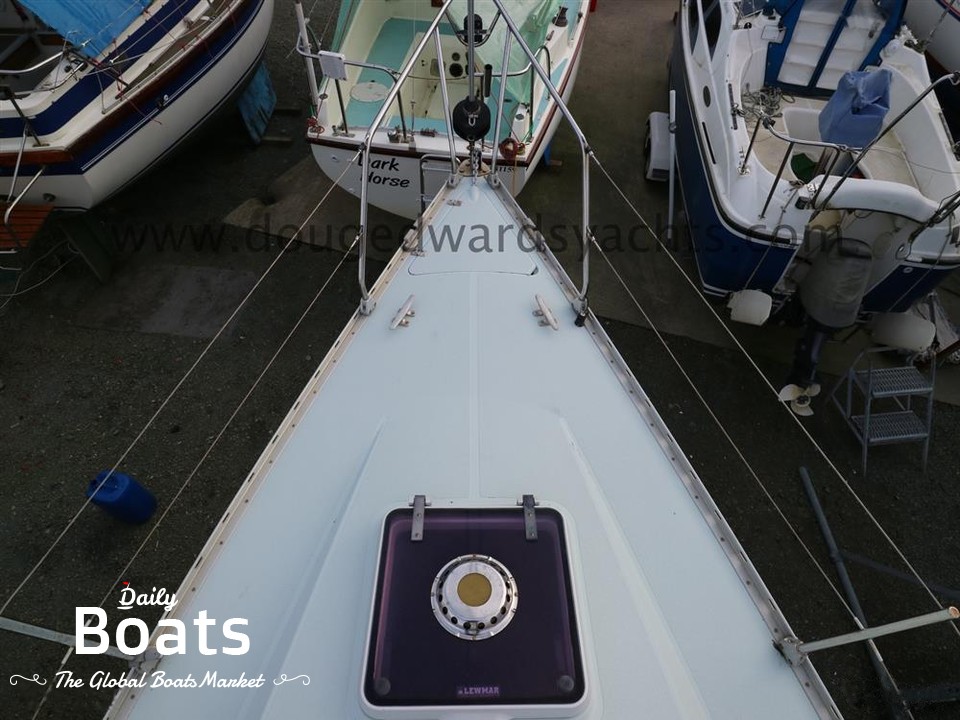 1982 Moody 27 for sale. View price, photos and Buy 1982 Moody 27 #403983