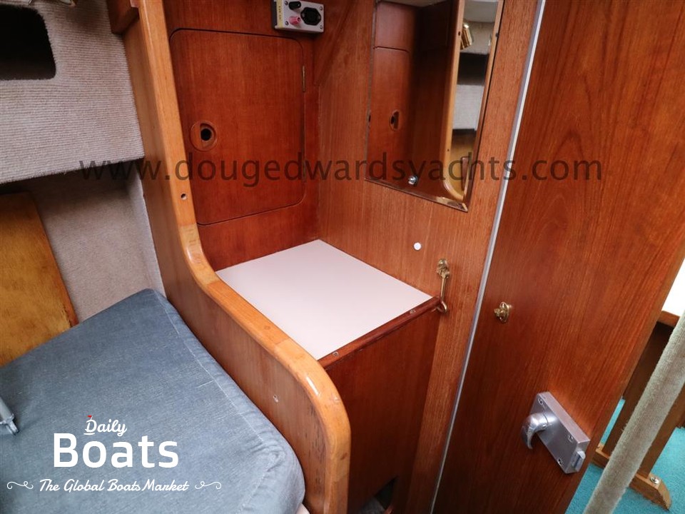 1982 Moody 27 for sale. View price, photos and Buy 1982 Moody 27 #403983