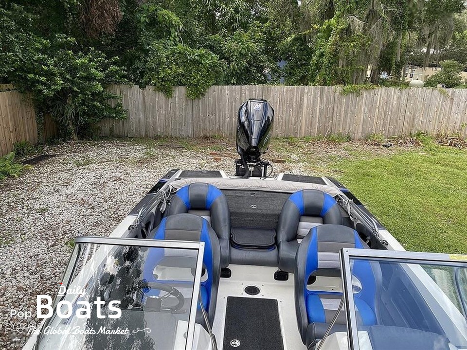 2019 Ranger Boats 212 Reata for sale. View price, photos and Buy 2019 ...