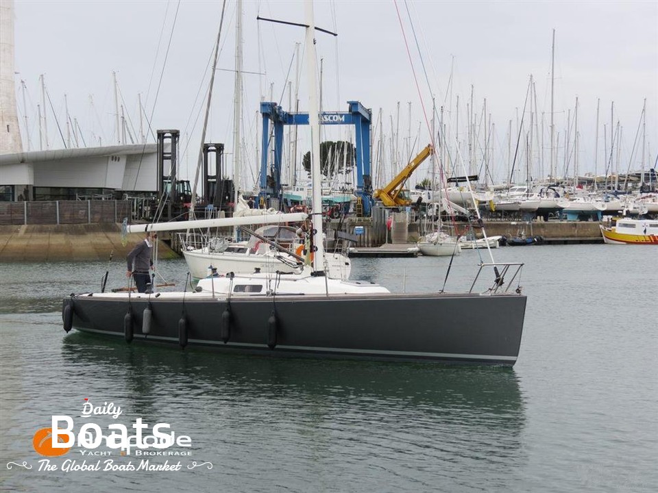 2008 J Boats J100 for sale. View price, photos and Buy 2008 J Boats ...