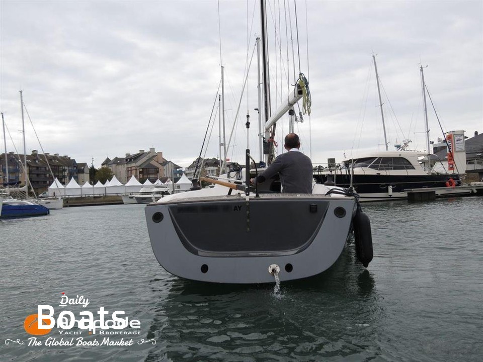 2008 J Boats J100 for sale. View price, photos and Buy 2008 J Boats ...