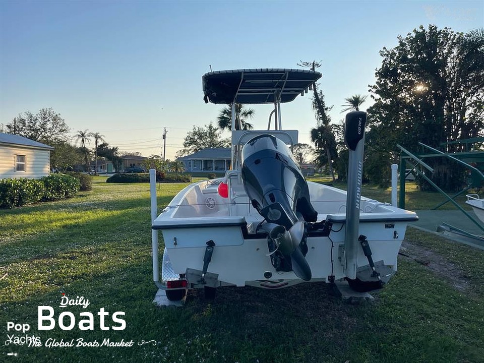 2001 Pathfinder 2200V for sale. View price, photos and Buy 2001 ...