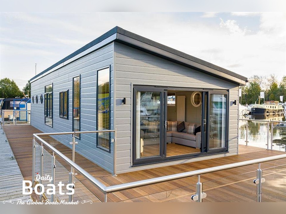 2022 Wide Beam Narrowboat Waterfront Living Floating Home en venta. Ver ...