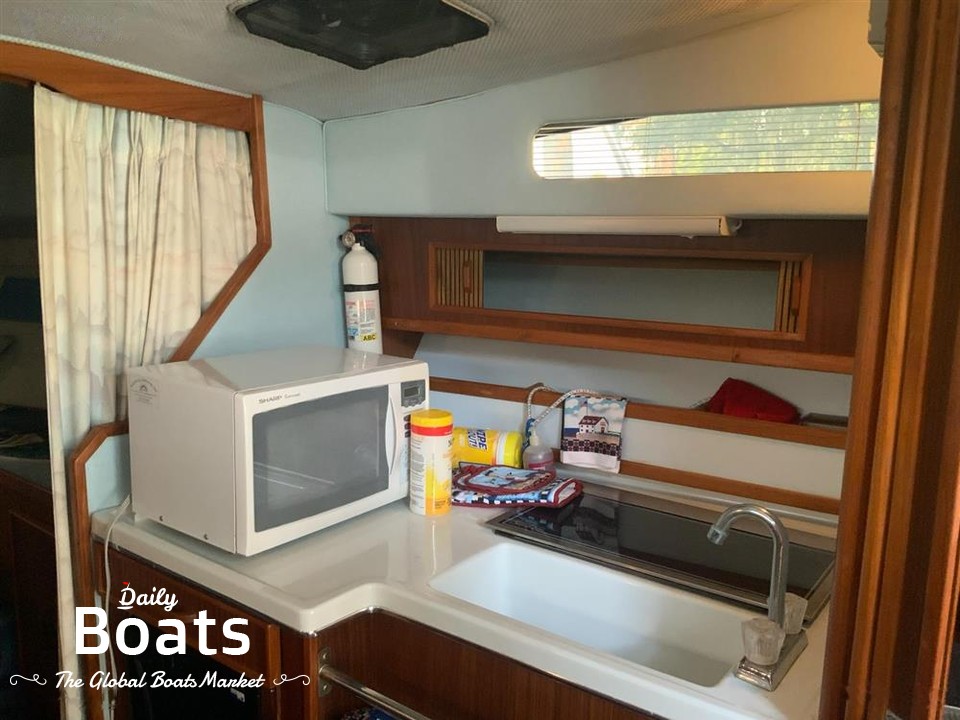 1988 Sea Ray Boats 300 Weekender for sale. View price, photos and Buy ...