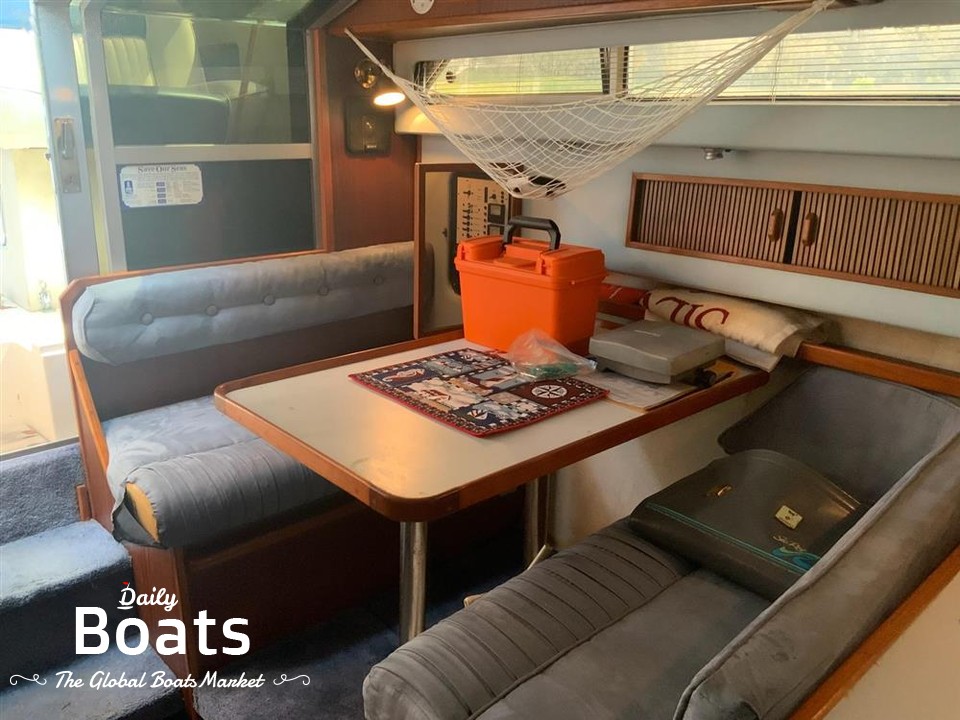 1988 Sea Ray Boats 300 Weekender for sale. View price, photos and Buy ...