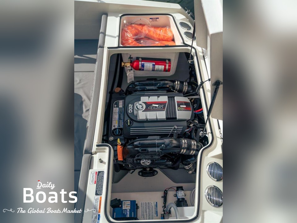2023 Bayliner Vr4 Inboard for sale. View price, photos and Buy 2023 ...