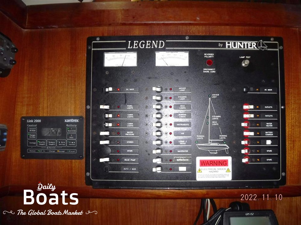 1994 Hunter 37.5 for sale. View price, photos and Buy 1994 Hunter 37.5 ...