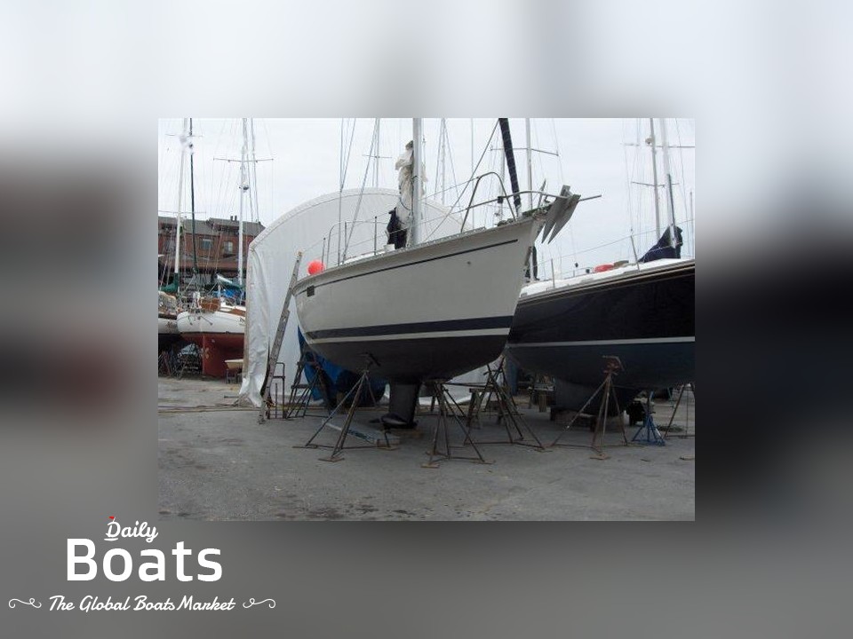 1994 Hunter 37.5 for sale. View price, photos and Buy 1994 Hunter 37.5 ...