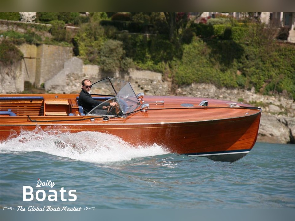 2014 Cockwells Classic Motor Launch à vendre. Voir le prix, les photos ...