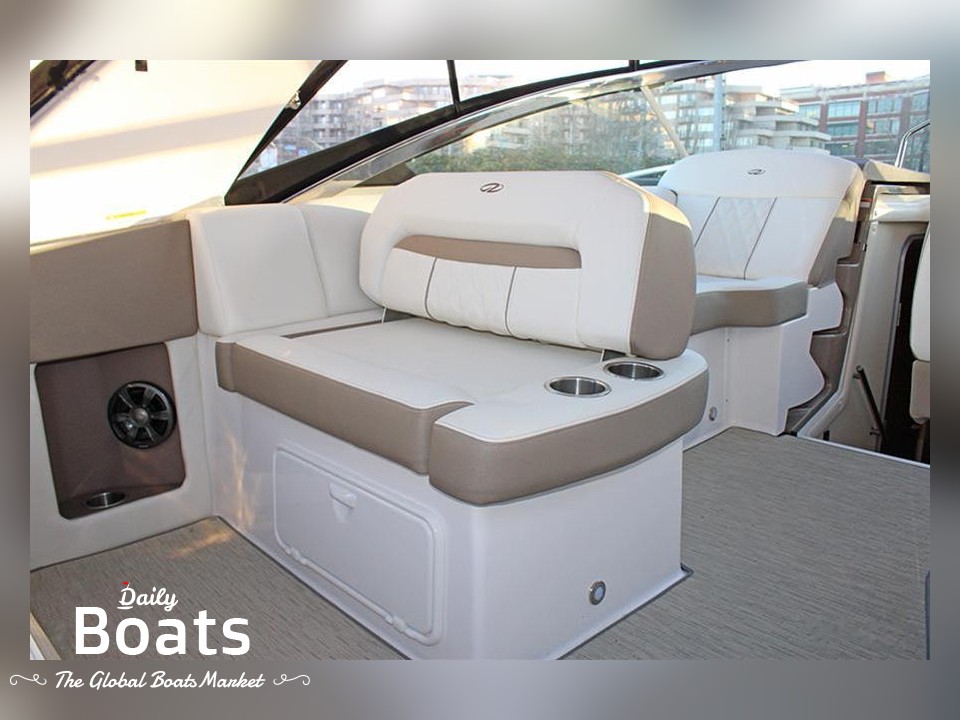2018 Regal Boats 3300 for sale. View price, photos and Buy 2018 Regal ...