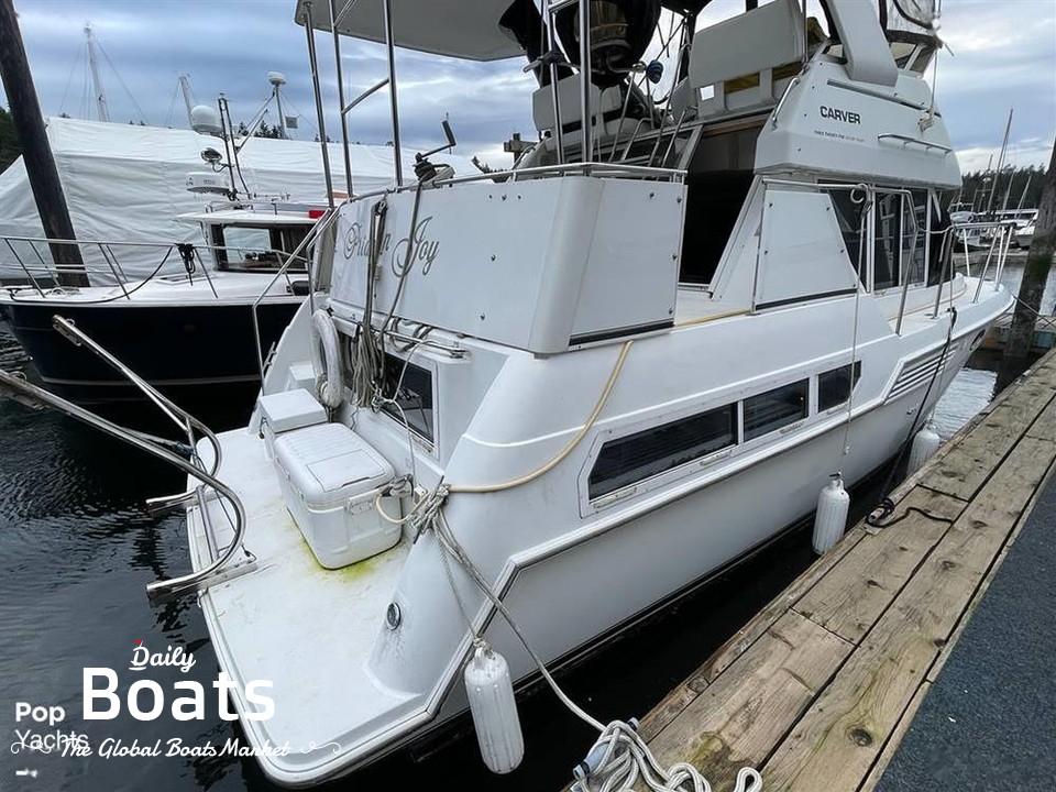 1998 Carver Yachts 325 for sale. View price, photos and Buy 1998 Carver ...