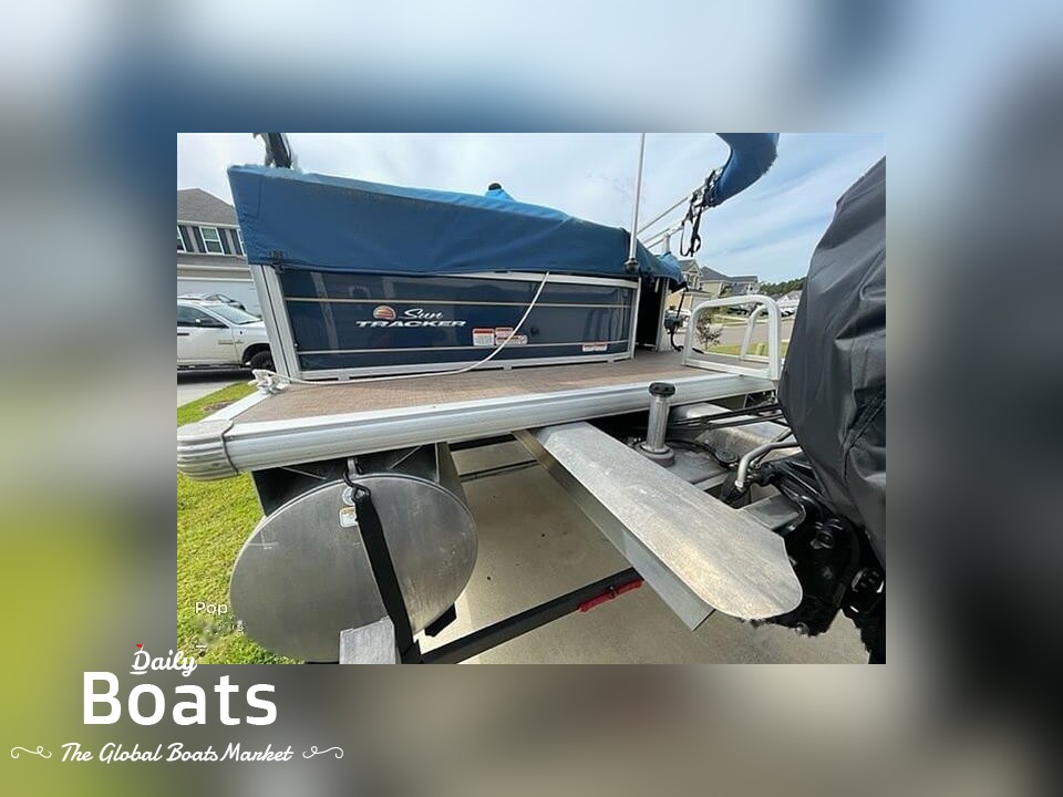 2020 Sun Tracker 20 Dlx for sale. View price, photos and Buy 2020 Sun ...