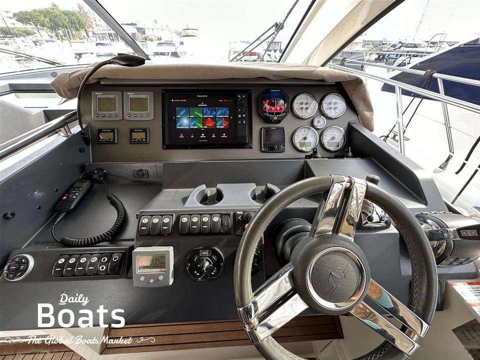 2012 Sealine Sc42 for sale. View price, photos and Buy 2012 Sealine ...