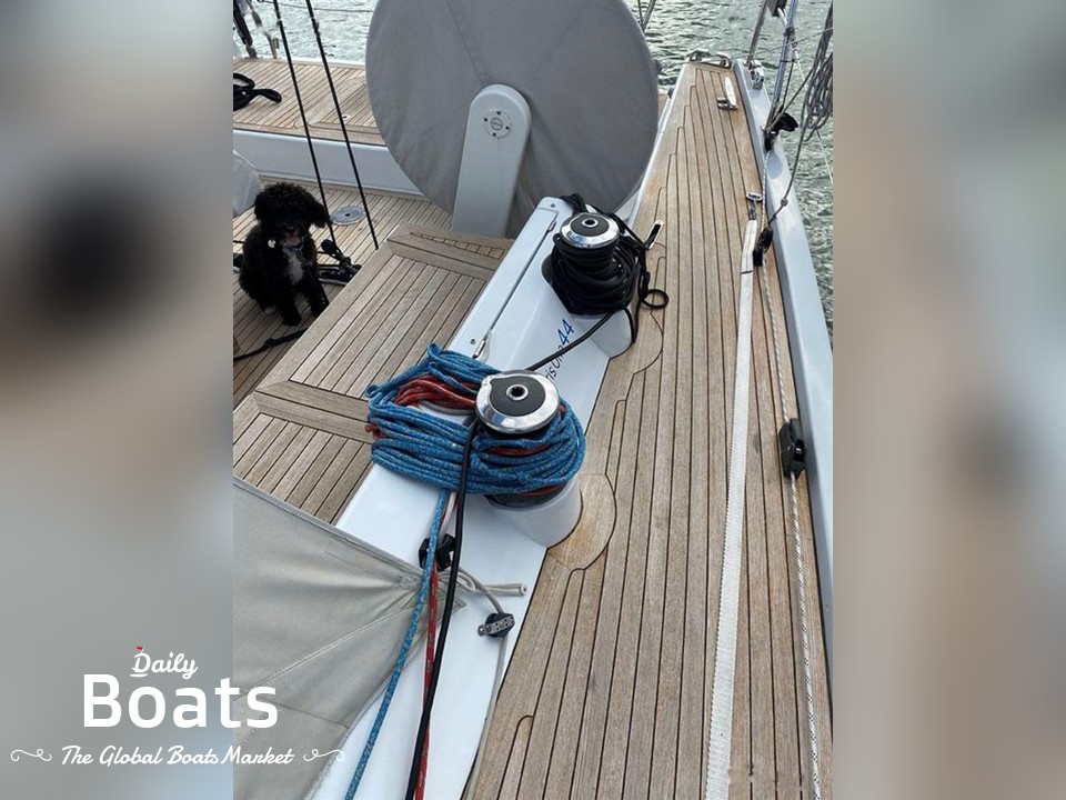 2011 Solaris One 44 for sale. View price, photos and Buy 2011 Solaris ...