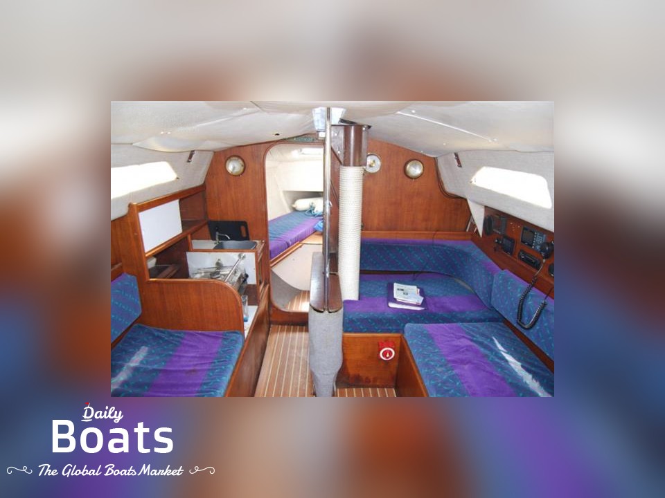 1981 Hunter Delta 25 for sale. View price, photos and Buy 1981 Hunter ...