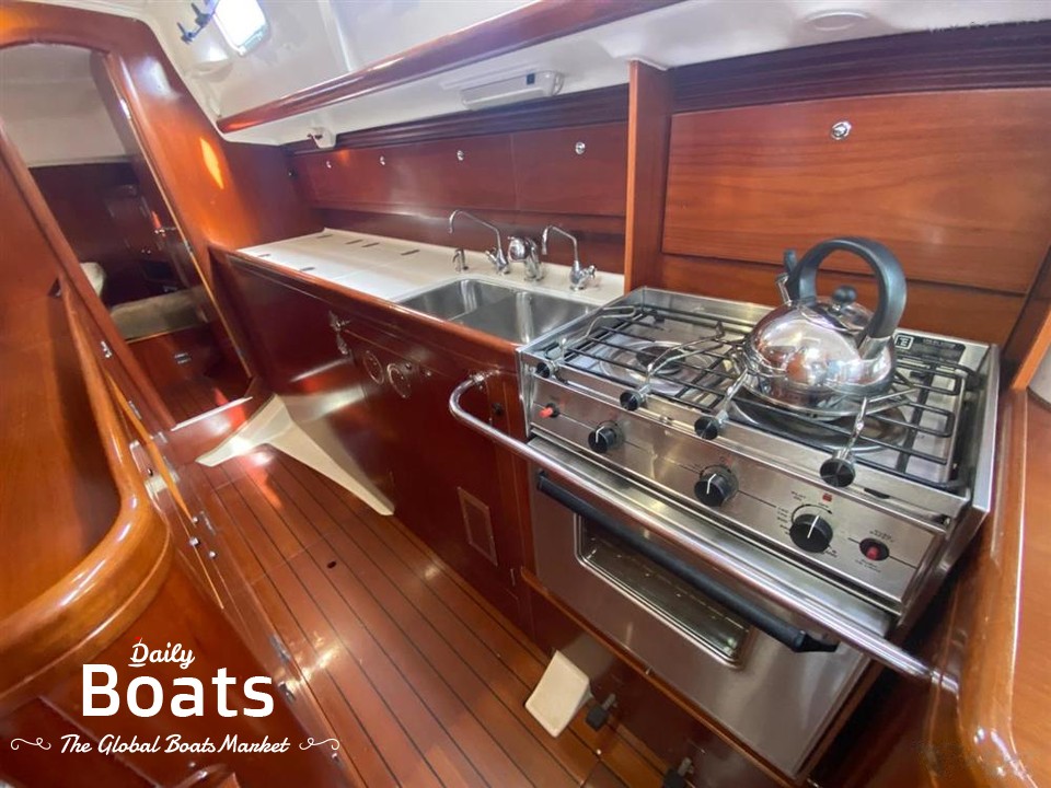 2002 Bénéteau Boats 42Cc for sale. View price, photos and Buy 2002 ...