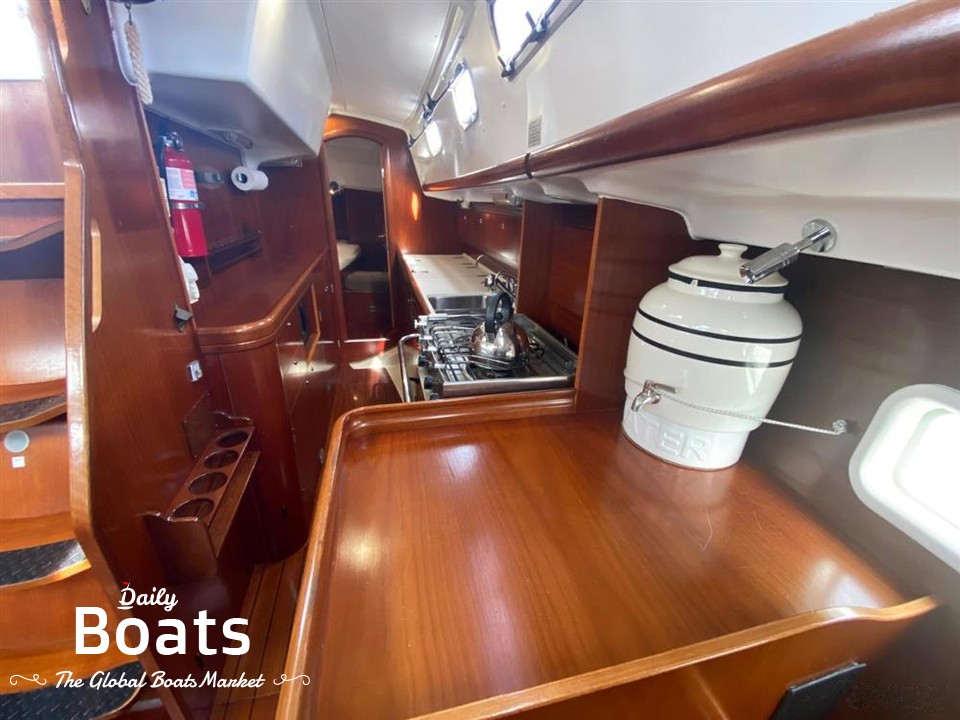 2002 Bénéteau Boats 42Cc for sale. View price, photos and Buy 2002 ...