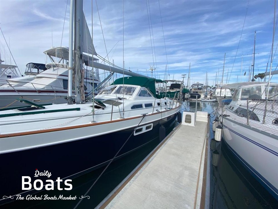 2002 Bénéteau Boats 42Cc for sale. View price, photos and Buy 2002 ...