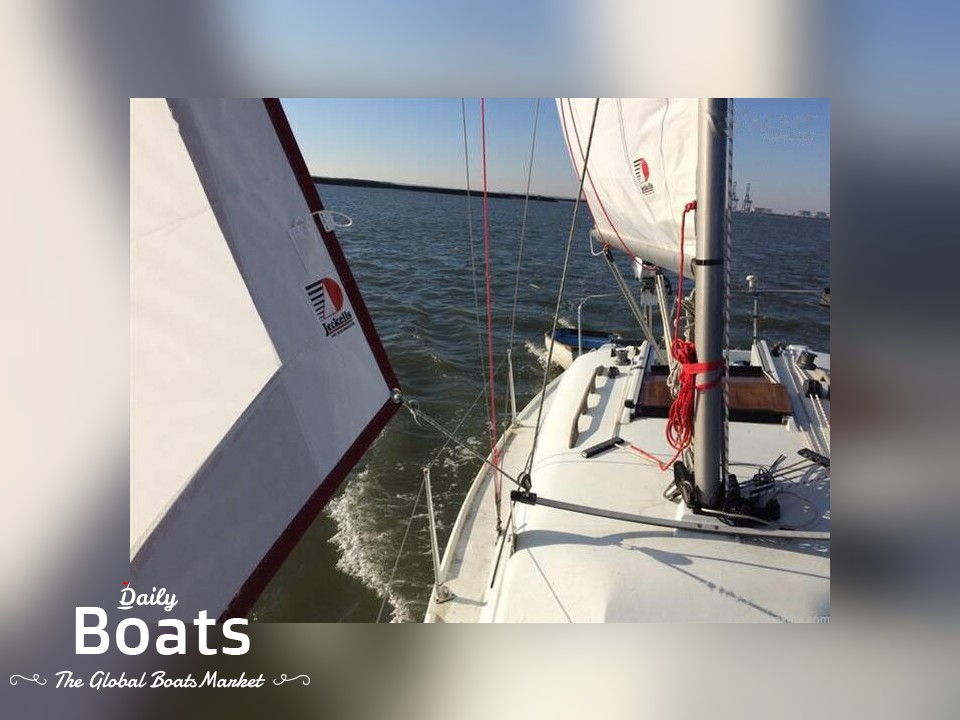 2001 Hunter Ranger 245 for sale. View price, photos and Buy 2001 Hunter ...