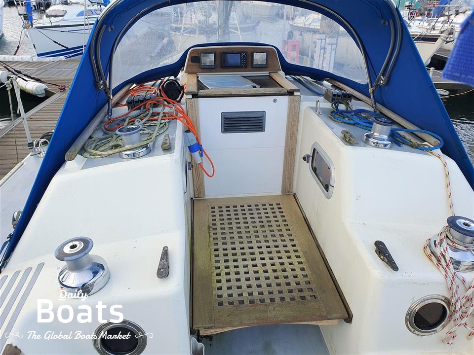 1987 Westerly Tempest 31 for sale. View price, photos and Buy 1987 Westerly Tempest 31 #407714