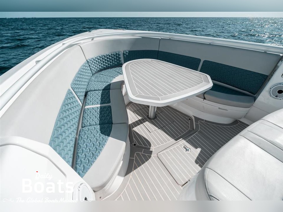 2021 Intrepid Powerboats 407 Nomad for sale. View price, photos and Buy ...