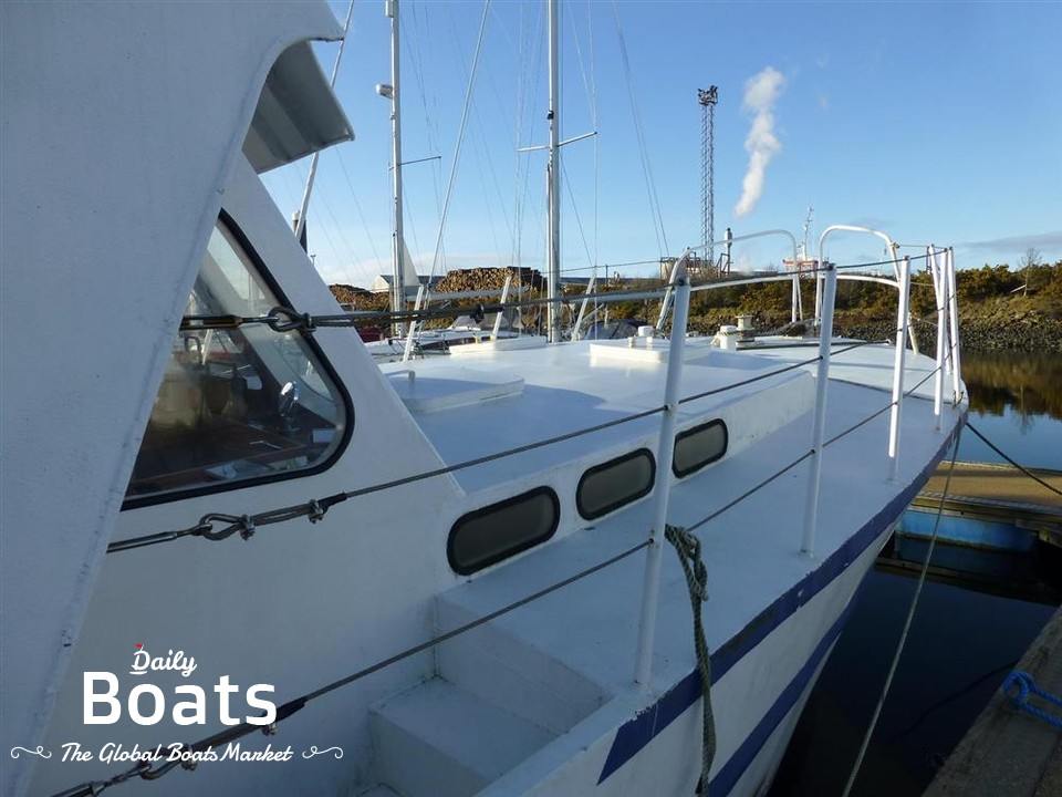 1992 Bruce Roberts Yachts Waverunner 45 for sale. View price, photos ...