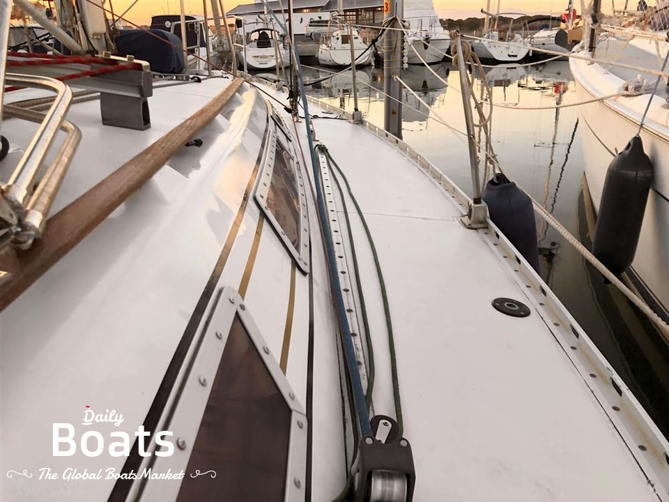 1987 Jeanneau Sun Legend 41 for sale. View price, photos and Buy 1987 ...